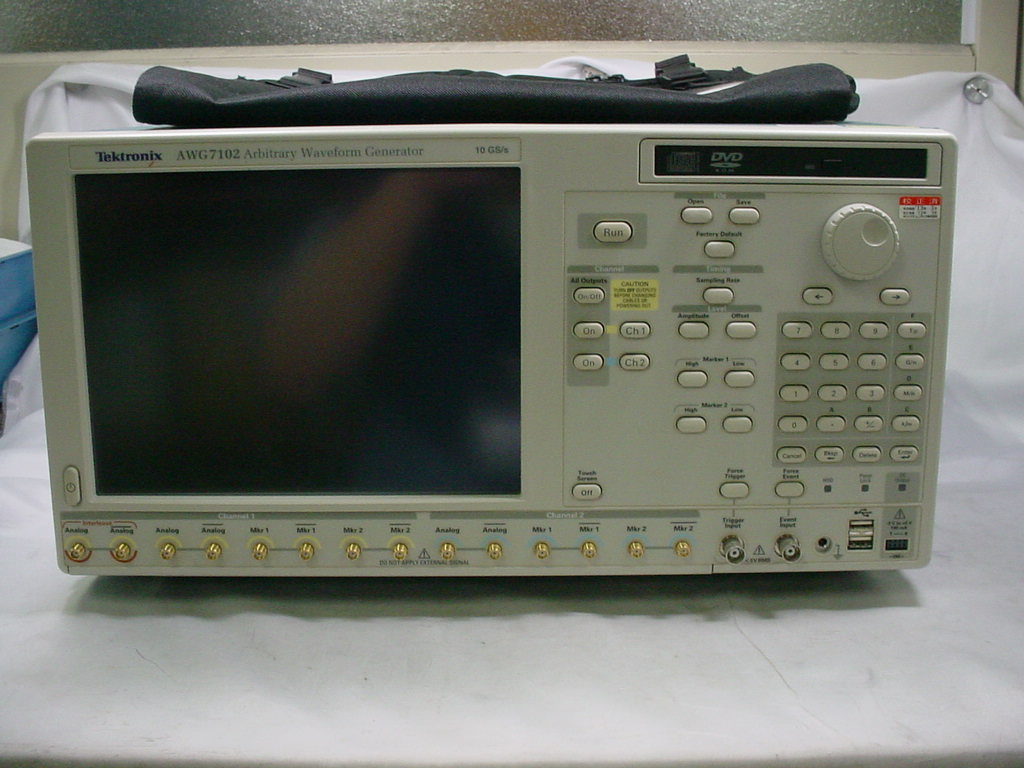 Used Tektronix AWG7102 for sale by Spaulding Surplus, LLC | used-line.com
